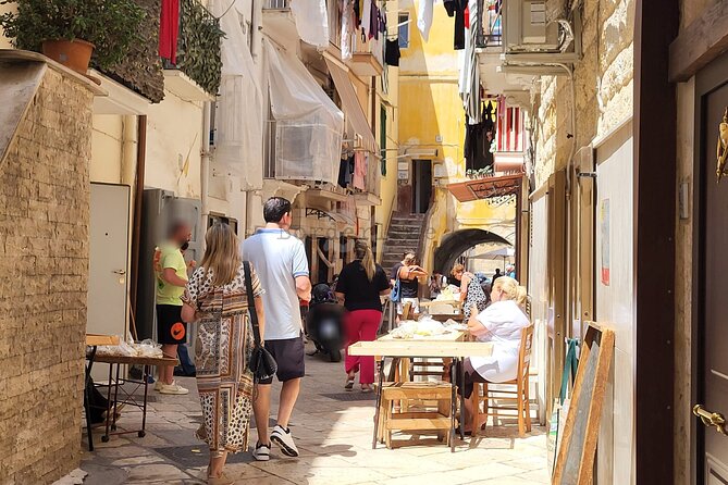 3 Days Private and Guided Tour In the footsteps of Lolita Lobosco - Key Points