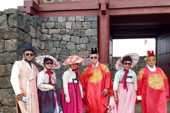 3 Days Private jumbo taxi Tour in Jeju Island with Mr.Ko (Suhong) - A Deep Dive into the 3-Day Jeju Tour Experience