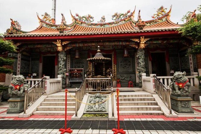 3 Days Private Padang Tour: Minangkabau Cultural Center, Village & City Tour - FAQs