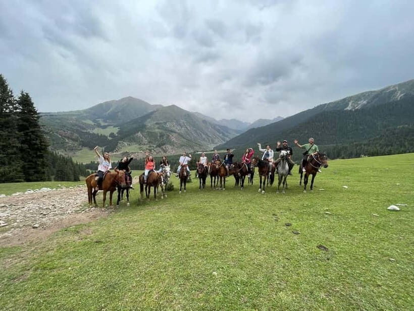 3-Days Tour Around Issyk Kul Lake, Canyons & Stay in Valleys - Authentic Experiences and Highlights