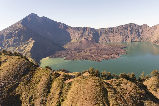 3 Days Tour in Mount Rinjani Summit with Lake Hiking - Practical Tips & Considerations