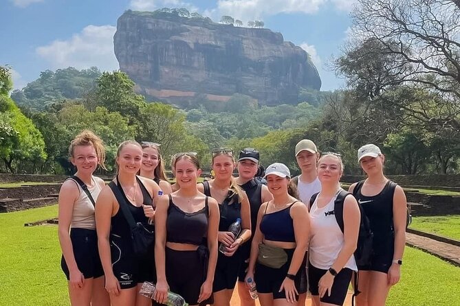 3 Days Tour to Kandy Nuwara Eliya & Sigiriya from Colombo - Key Points