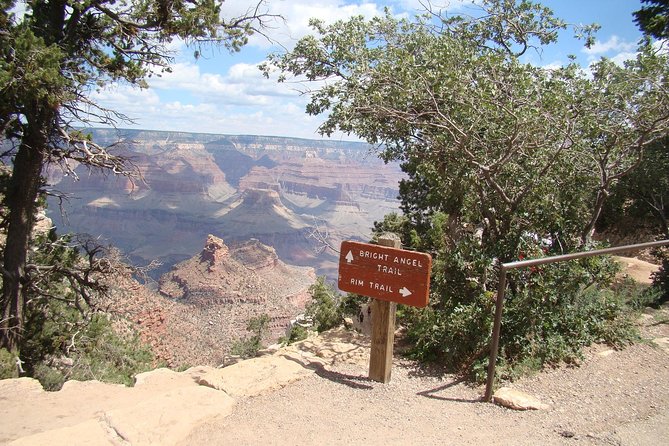 3 Hour Back-Road Safari to Grand Canyon with Entrance Gate By-Pass at 9:30 am - The Itinerary: From Forest to Rim
