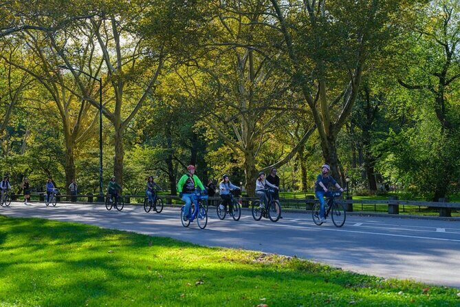 3 Hour Best of Manhattan Walking Tour and Cycle Central Park - Key Points