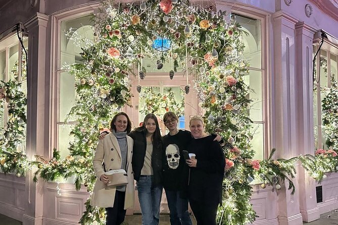 3-Hour Christmas Lights and Markets London Taxi Tour - Meeting Instructions