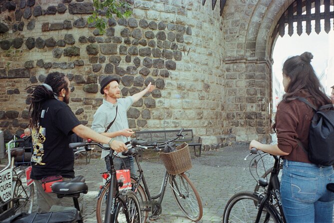 3-Hour Cologne Street Art Bike Tour in Small Group With Guide - Exploring Colognes Street Art Scenes