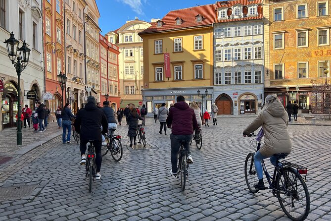 3-hour Complete Prague Bike Tour - How the tour appeals to different travelers