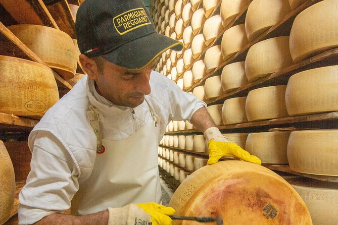 3 Hour E-Bike Tour With Parmesan and Balsamic Vinegar - Traditional Balsamic Vinegar Experience