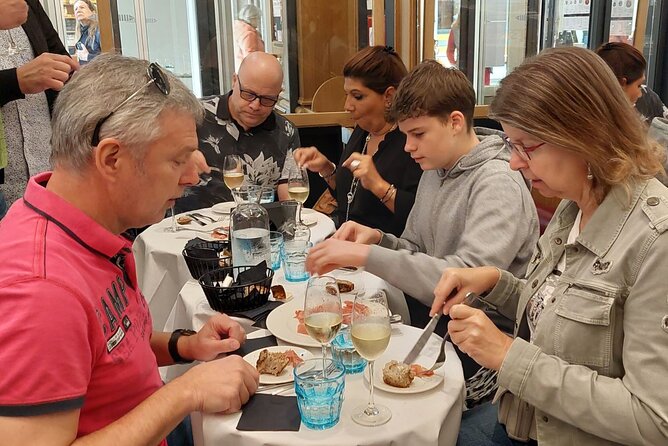 3-hour Food Tour : Uncover the Tastes of Luxembourg - Meeting and End Points