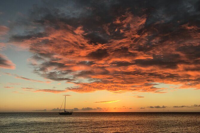 3 hour Glow Worm Sunset Cruise from Providenciales - FAQs