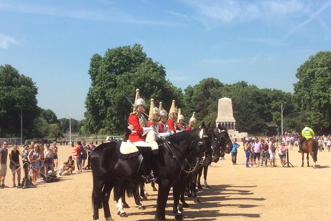 3 Hour Guided Private Walking Tour: The Best of London - Accessibility and Health Protocols