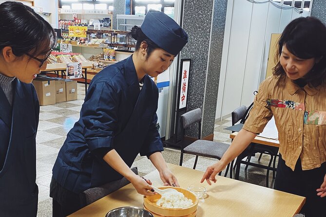 3 Hour Japanese Pressed Sushi Cooking Class - Class Overview