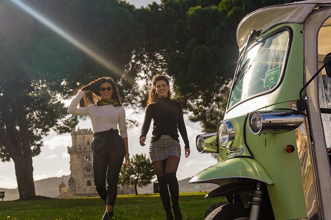 3 Hour Lisbon Private Guided Tour via Tuk Tuk - Uncover Iconic Monuments and Sites