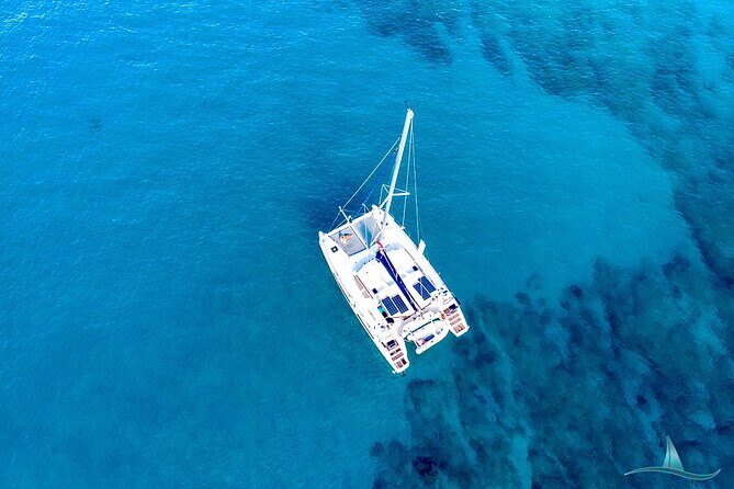 3 Hour Luxury Private Sailing Catamaran for 7-12 People - Setting Sail from Waikiki: What to Expect