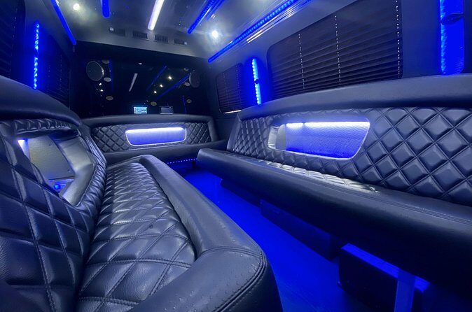 3 Hour Party Bus Transportation Package - Who Is This Tour Best For?