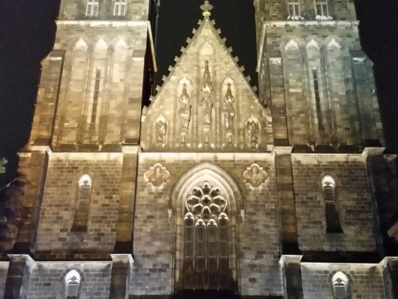 3-Hour Prague Castle & Interiors Tour - Practical Considerations and Tips