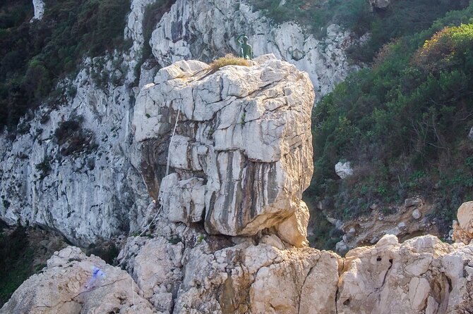 3-Hour Private Boat Tour of Capri With a Swim Stop - Enjoying Refreshments and Snacks