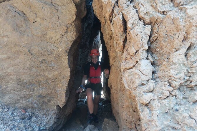 3-Hour Private or Small Group Coasteering in Sounio - FAQ