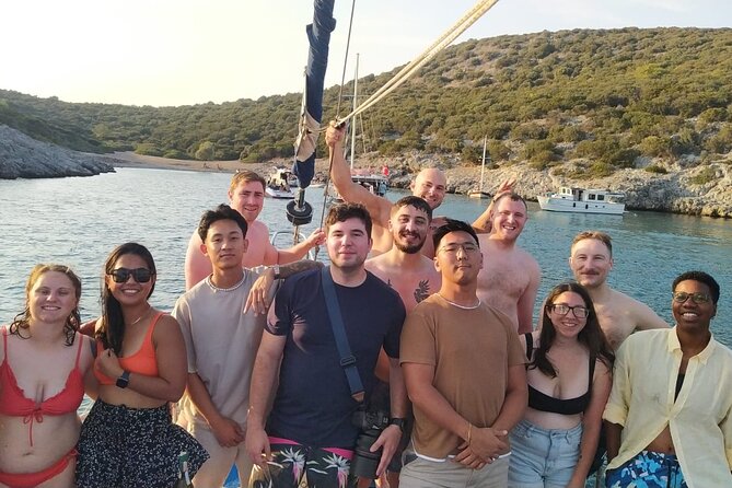3-Hour Private Sunset Boat Tour With Dinner in Bodrum - The Sum Up