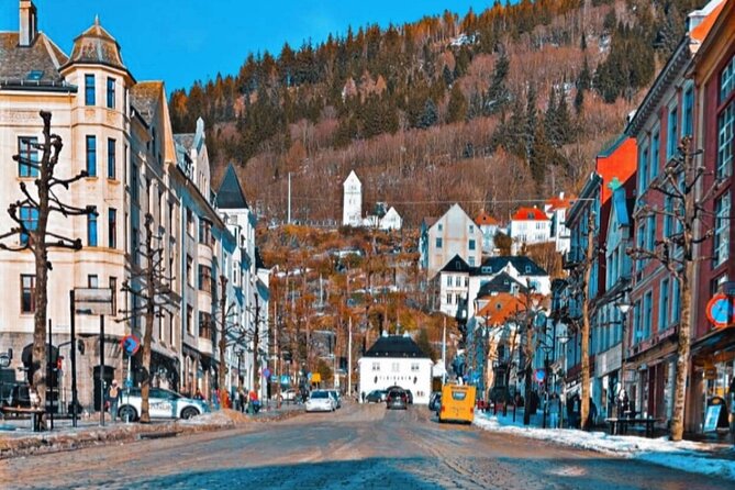 3-Hour Private Tour Hiked Through the Bergen Mountains - Hiking and Exploration