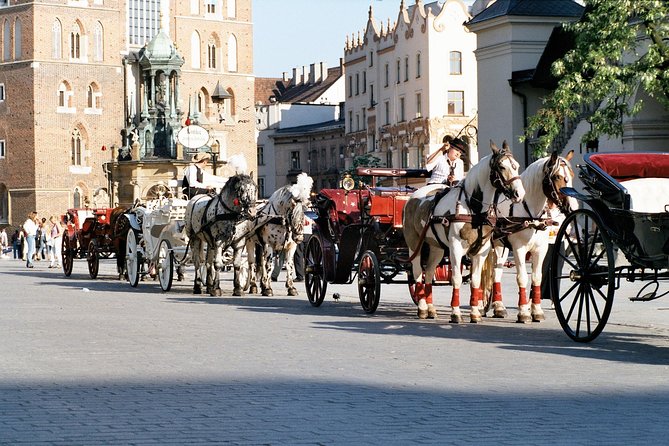 3-Hour Private Tour of Krakow - Tour Accessibility and Suitability