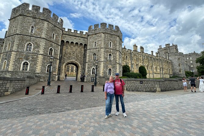 3 Hour Private Tour of Windsor Town and Castle - An Honest Look at the Windsor Private Tour