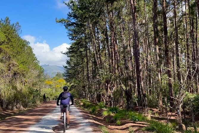 3-Hour Private Tour on E-Bike - Discover El Valle De Anton - Included Equipment and Attractions