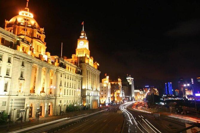3-Hour Shanghai Night View: The Bund and Luxury Cruise on Huangpu River - Exploring the Itinerary in Detail