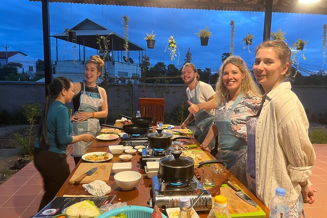 3-Hour Siem Reap Guided Cooking Class and Market with Pick up - FAQs