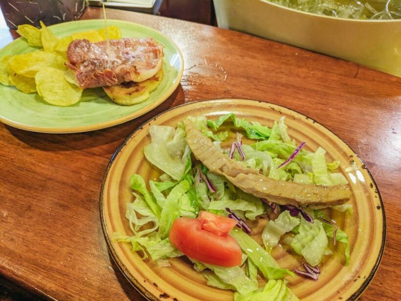 3-Hour Tapas Tour in Triana, Sevilla's Vibrant Neighborhood - Key Points