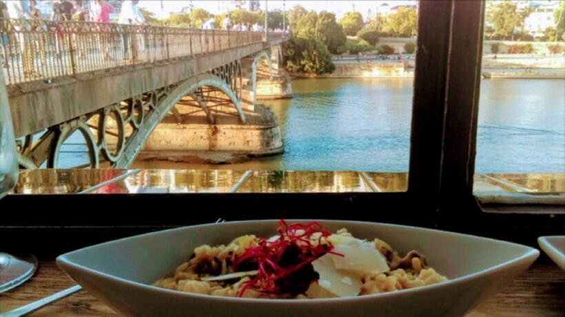 3-Hour Tapas Tour in Triana, Sevilla's Vibrant Neighborhood - The Ideal Balance of Food, Culture, and Atmosphere