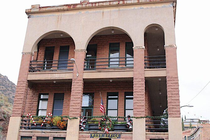 3-Hour Tour - Mountaintop, Old Bisbee, Open Pits, & Lowell - A Genuine Look at the Miners Peak Tour in Bisbee