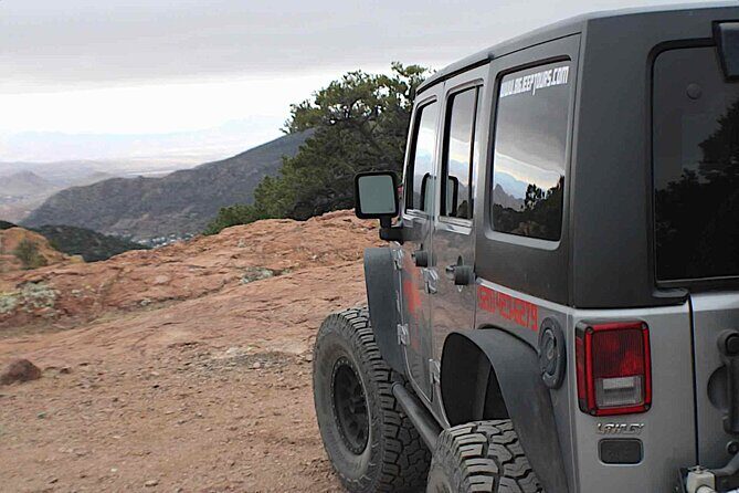 3-Hour Tour - Mountaintop, Old Bisbee, Open Pits, & Lowell - Key Points