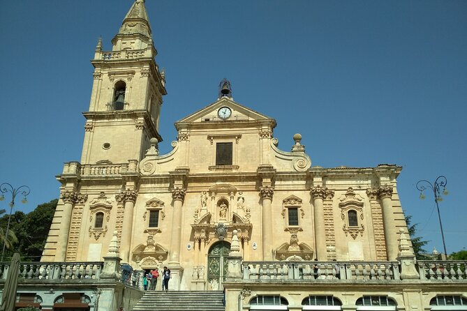 3-Hour Walking Tour Discovering Ragusa Baroque - Tour Features and Inclusions