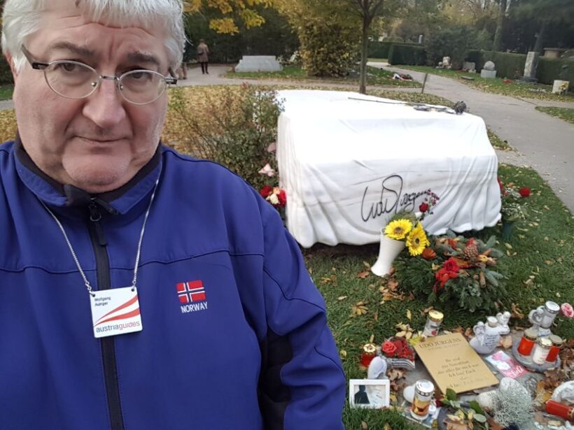 3-Hour Walking Tour of Vienna Central Cemetery - An In-Depth Look at the Vienna Central Cemetery Tour