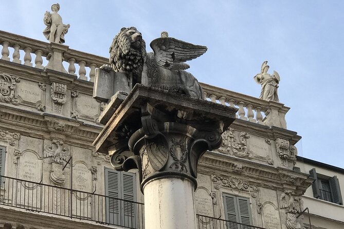 3-Hour Walking Tour With Guide Discovering Verona - Accessibility Features