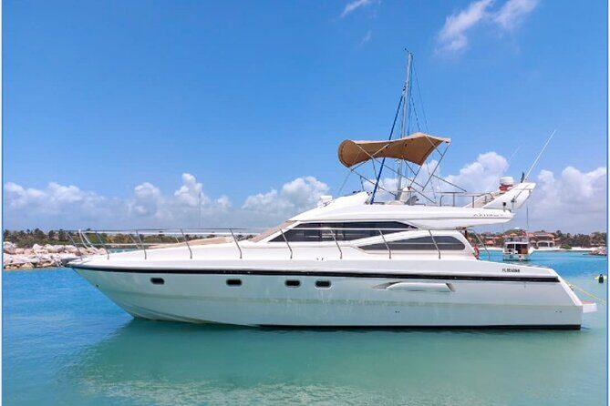 3 Hour Xpu-Ha - 47' Azimut, Tulum, Playa del Carmen, Riviera Maya - What Makes This Tour Stand Out?