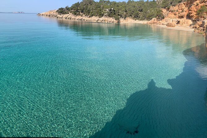 3 Hours All Inclusive- Beach Cruiser - Onboard Amenities