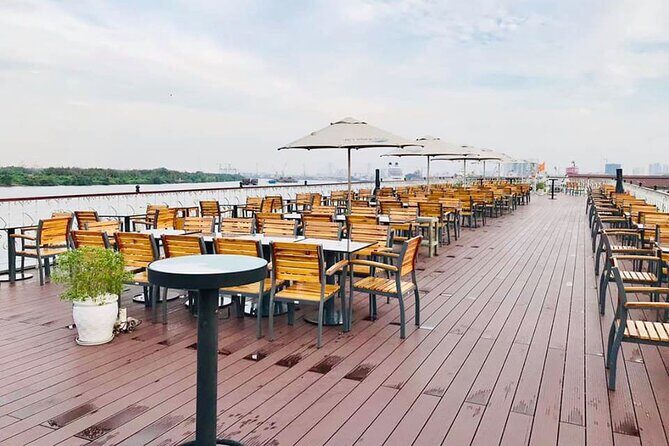 3 Hours Dinner With Luxury Princess Yacht On Sai Gon River - Setting the Scene: What to Expect