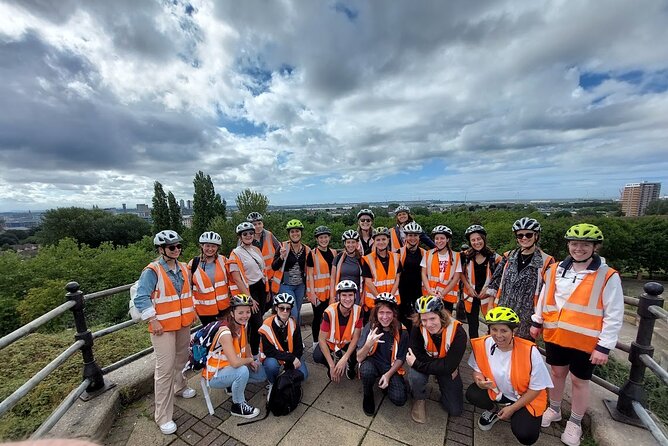 3 Hours Football Stadiums E-Bike Tour in United Kingdom - Reviews and Traveler Experiences