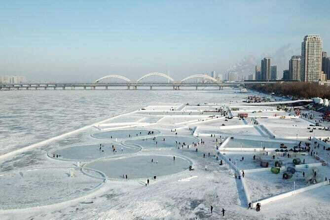 3 Hours Harbin Frozen Songhua River Sightseeing - A Closer Look at the Itinerary
