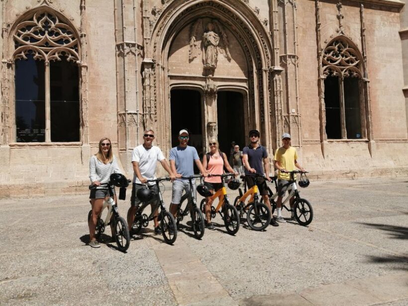 3 Hours Historic E-Bike Tour in Palma de Mallorca - Authenticity and Personal Touches