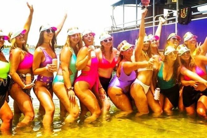 3 Hours Miami Day with Boat Party Cruise - Key Points