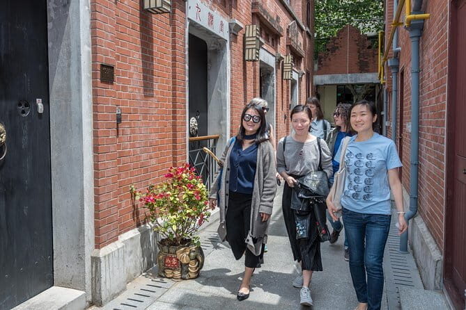 3 hours Morning or Afternoon Tea Tasting on Maliandao Street and Tea Restaurant Lunch or Dinner Tour - FAQ
