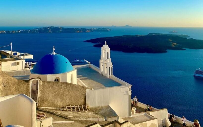 3 hours Panoramic Tour to Oia - The Sum Up