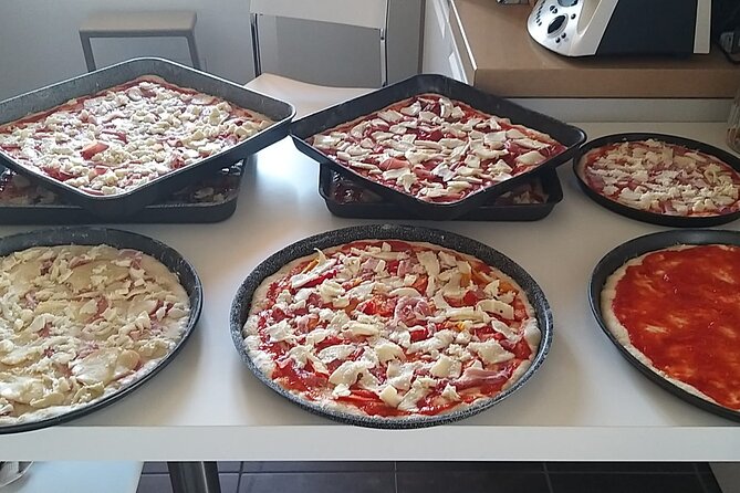 3 Hours Pizza and Tiramisù Workshop in Como - A Tasty Journey into Italian Culinary Traditions: 3 Hours Pizza and Tiramisù Workshop in Como