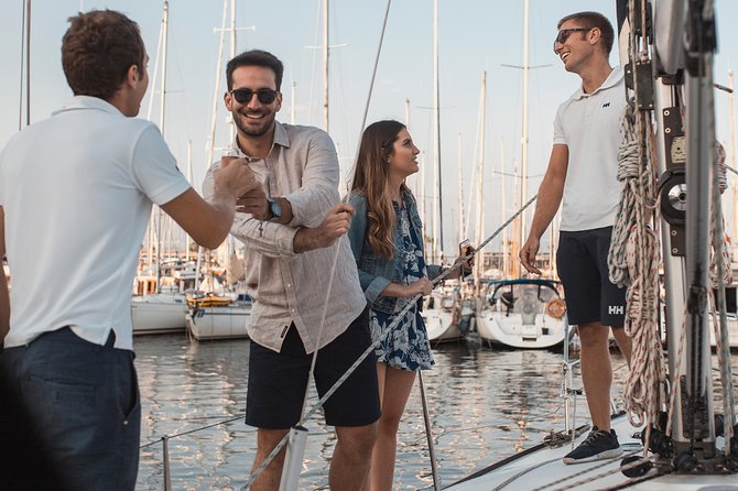 3 Hours Private Boat Trip - Complimentary Beverage Included