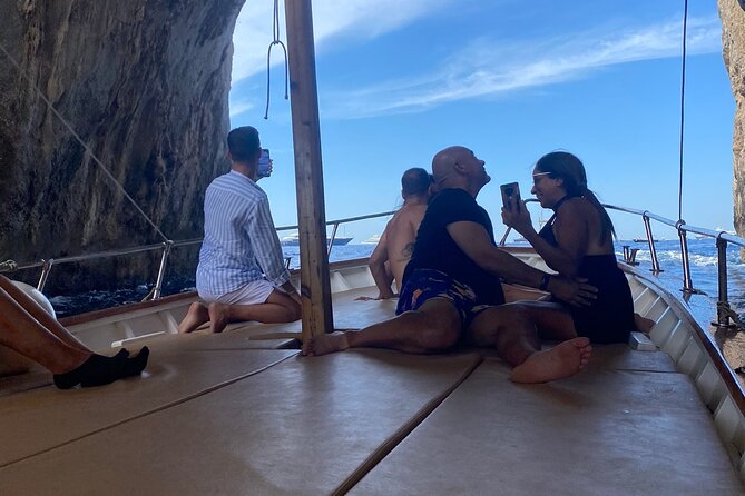 3 Hours Private Capri Boat Tour With Pasta and Prosecco - Exploring the Scenic Caves and Coastline