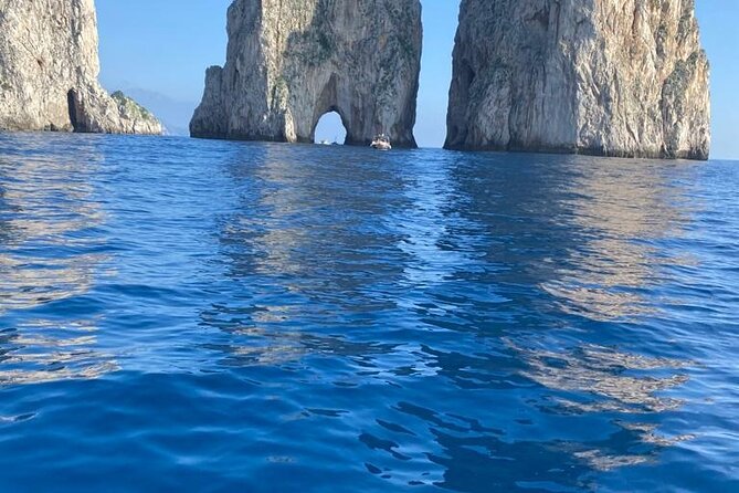 3 Hours Private Capri Boat Tour With Pasta and Prosecco - Enjoying the Caprese Pasta and Prosecco