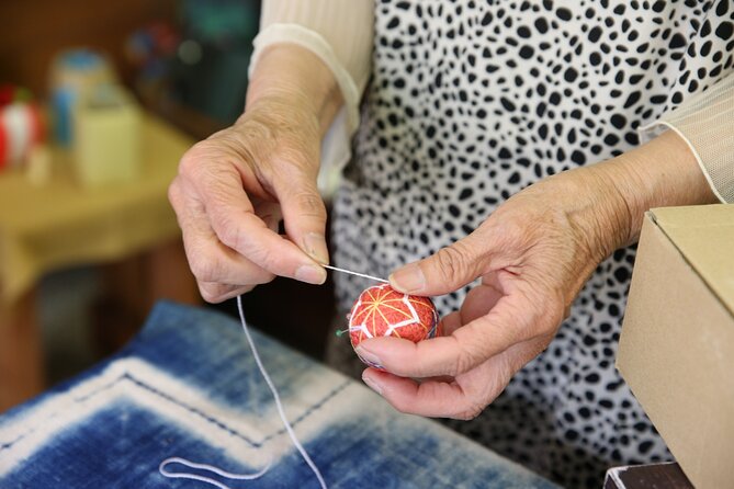 3 Hours Temari Workshop in Kurashiki - Temari Ball Making Experience